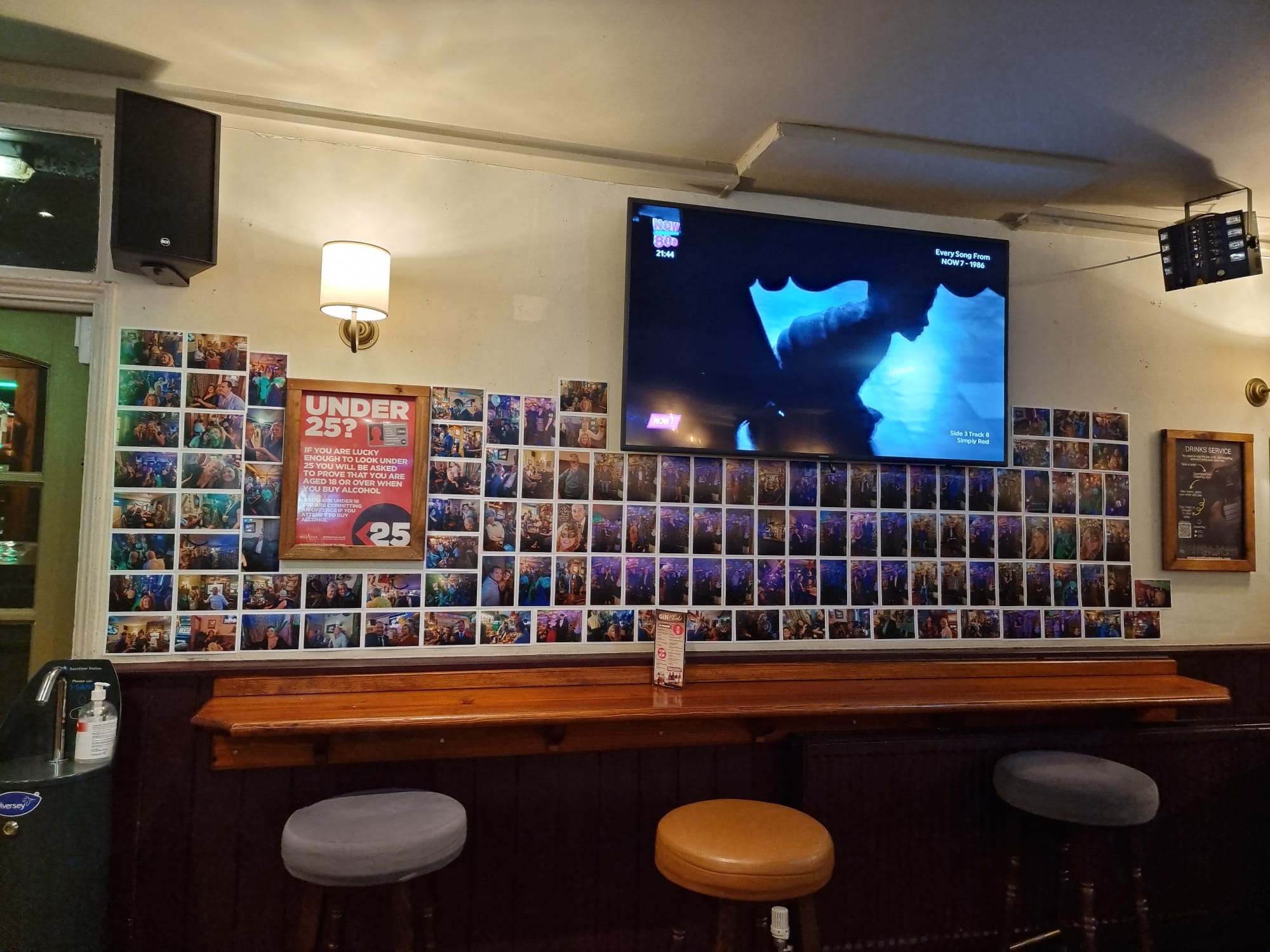 Lincolnshire pub creates photo wall with over 100 images of Pub ...