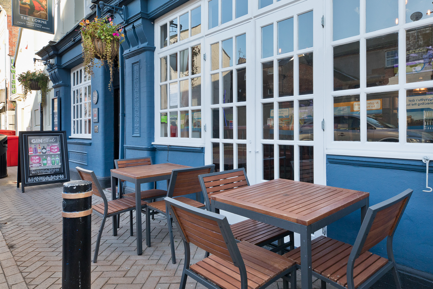 Historic football pub given a fresh new look as The Lorne reopens after ...