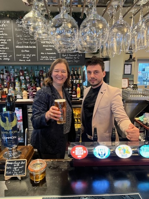 Southfields community pub welcomes Fleur Anderson MP | Stonegate Group