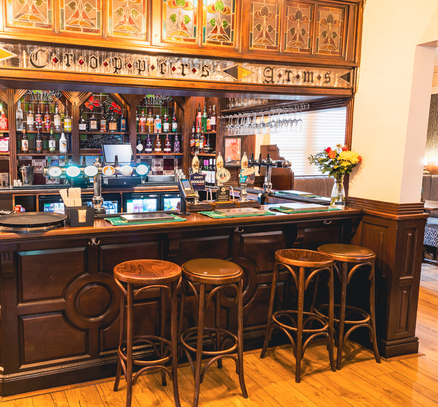 Popular Huddersfield pub The Cropper’s Arms returns after major revamp ...