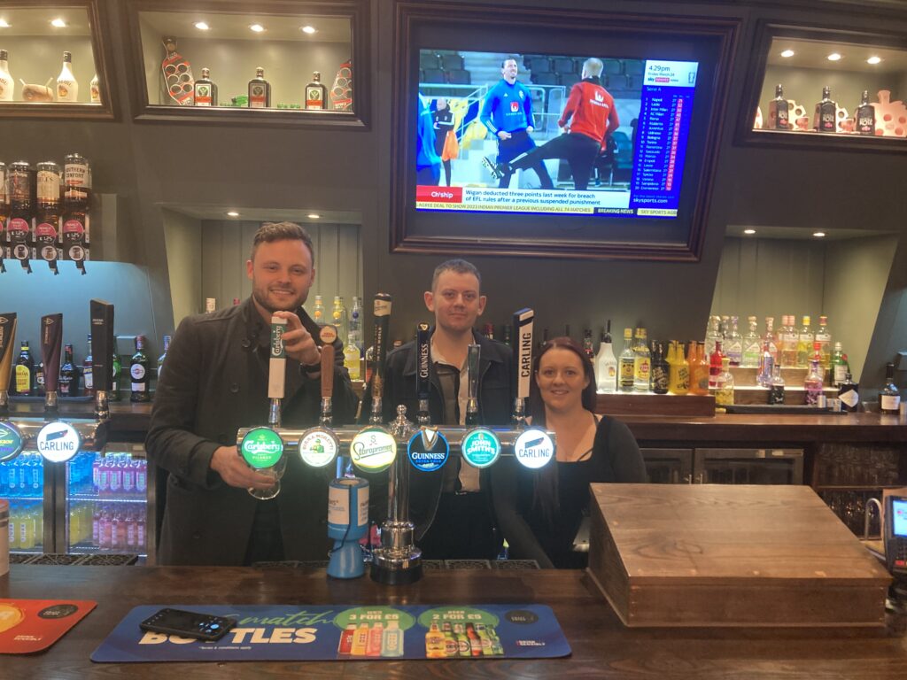 Ben Bradley MP visits popular Mansfield pub to celebrate six-figure ...